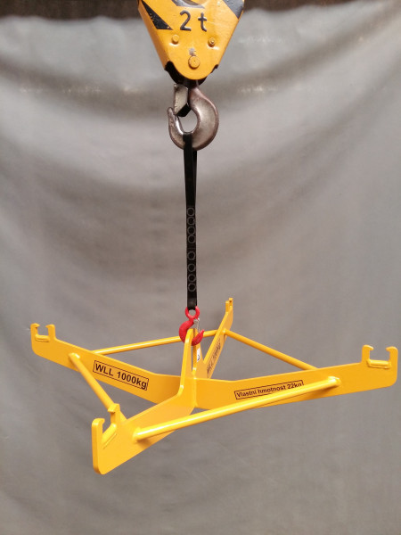 LIFTING BEAMS - BIG-BAG TRAVERSE | UNIMAN Engliš s.r.o.