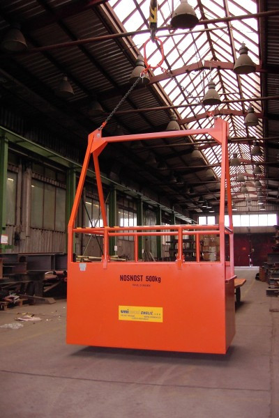 Special access cradles and access safety platforms | UNIMAN Engliš s.r.o.